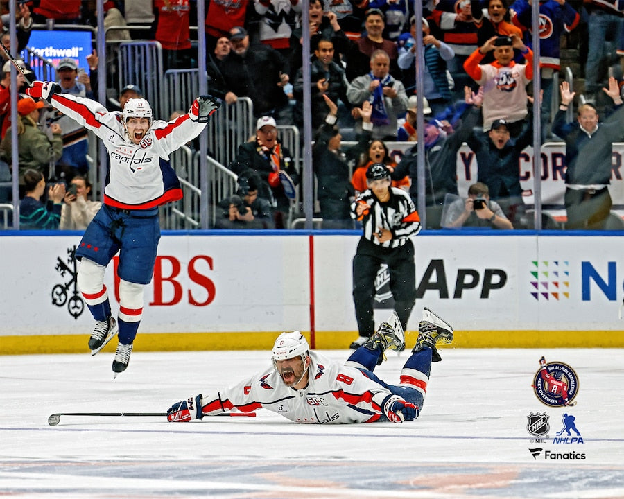 Alexander Ovechkin Scores Historic Goal Number 895! 8x10 Photo Poster ...