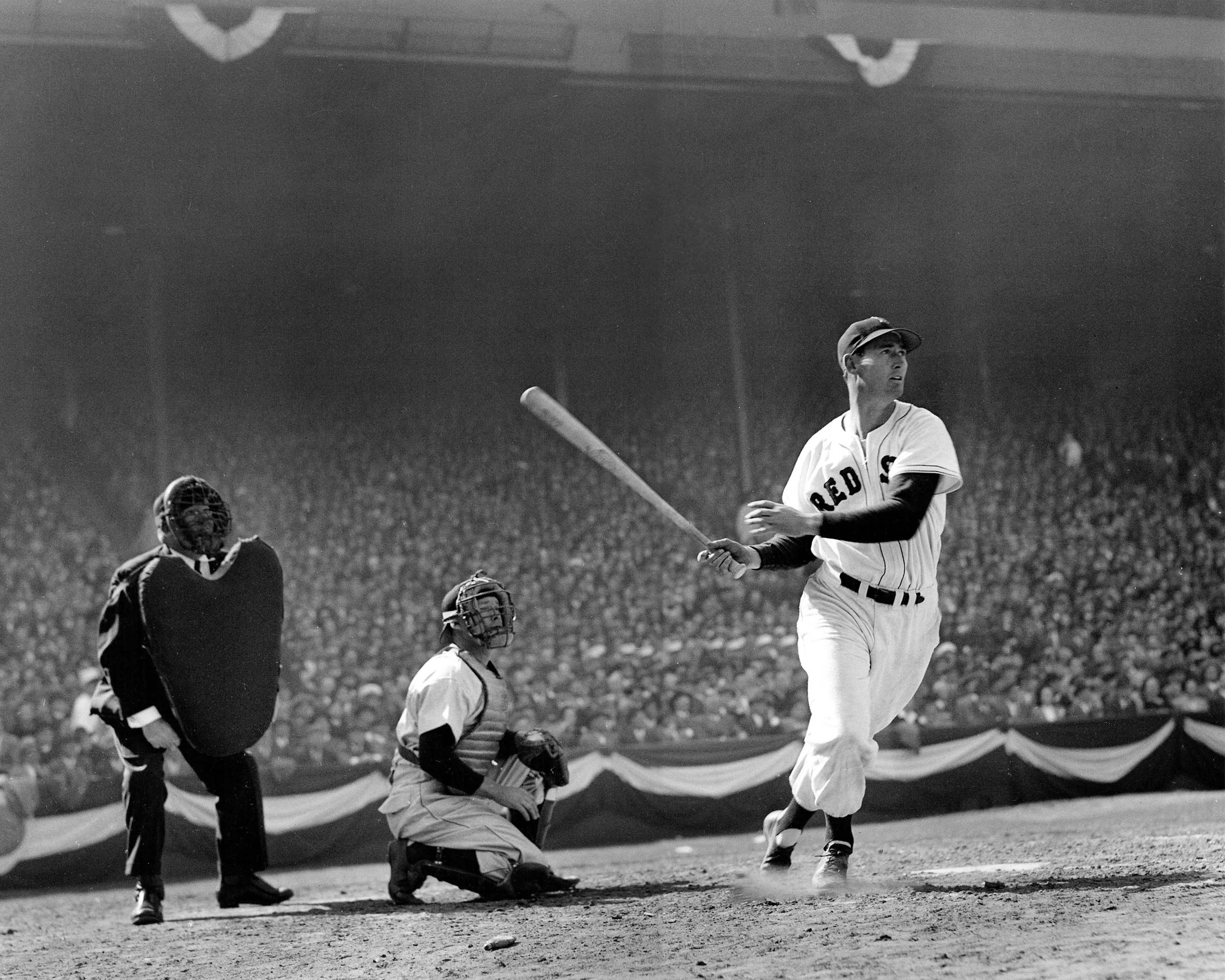 Boston Red Sox Ted Williams In Fenway Park On Opening Day in 1947 Phot ...